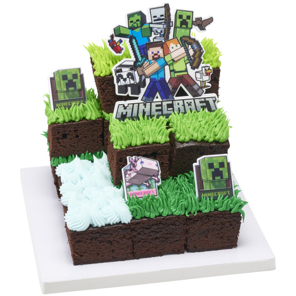 Minecraft Lush Finds | DecoPac