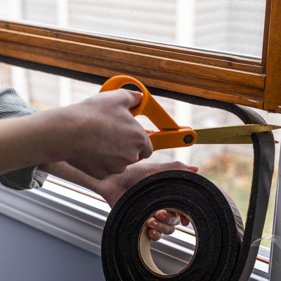 Duck Max Strength Expanding Foam Seal for Doors and… | Duck Brand