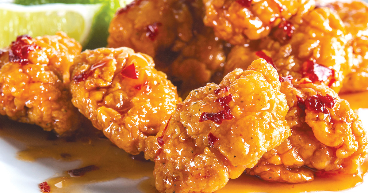 Chicken Breast Chunk Fritters With Honey Sriracha Sauce Packets 2/5 ...