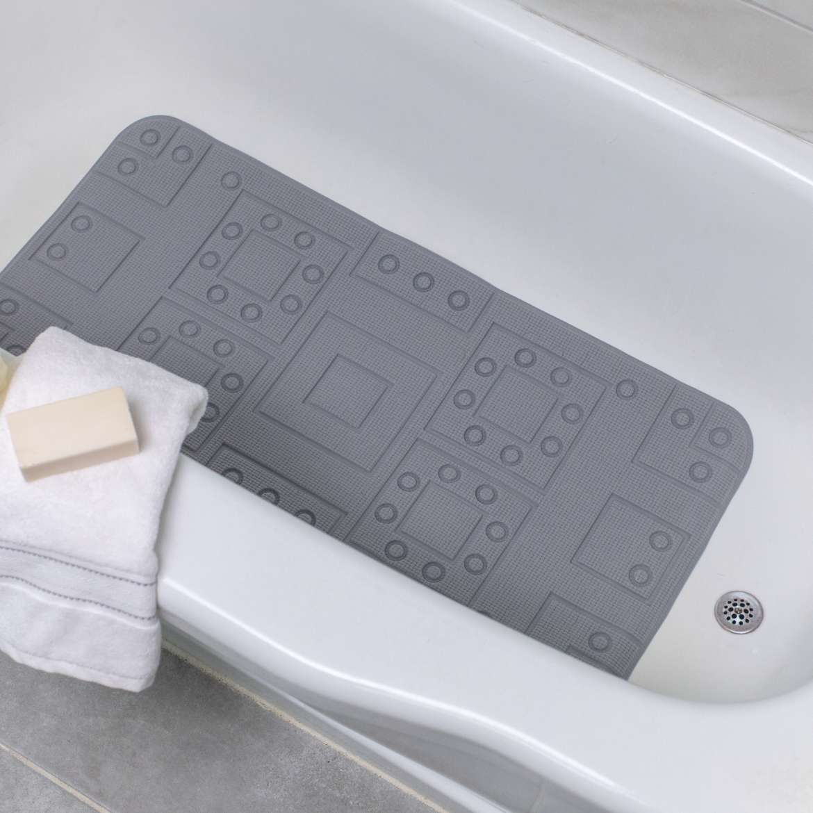 Gray Slip-Resistant Bathtub Mat | 17 in. x 36 in. | Duck Brand
