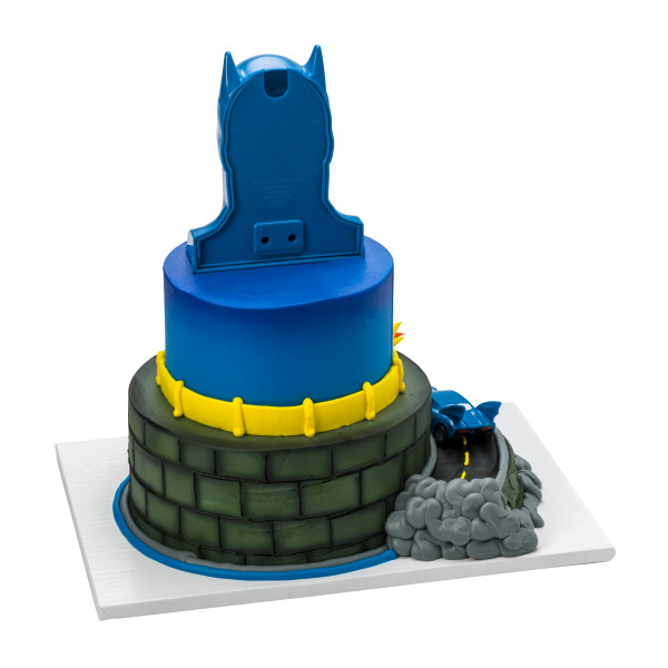 Batman To The Rescue Signature Cake Decoset | DecoPac