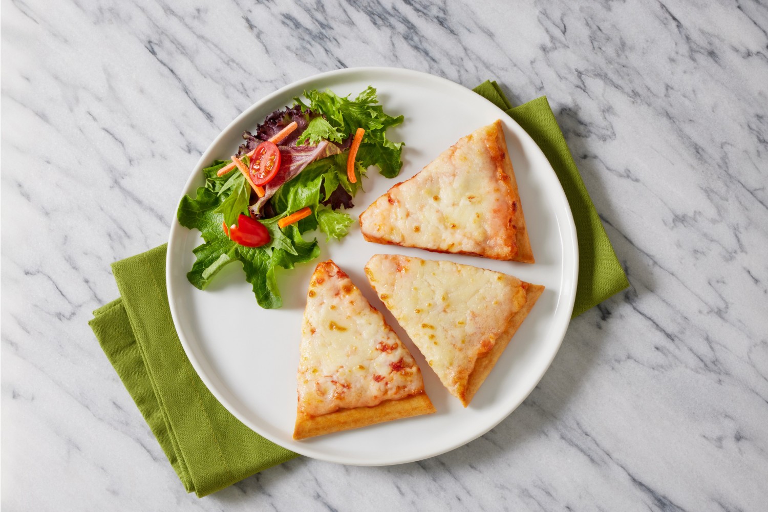 Mini Pizza Triangles with Cheese, 96-4.35oz | Conagra Foodservice