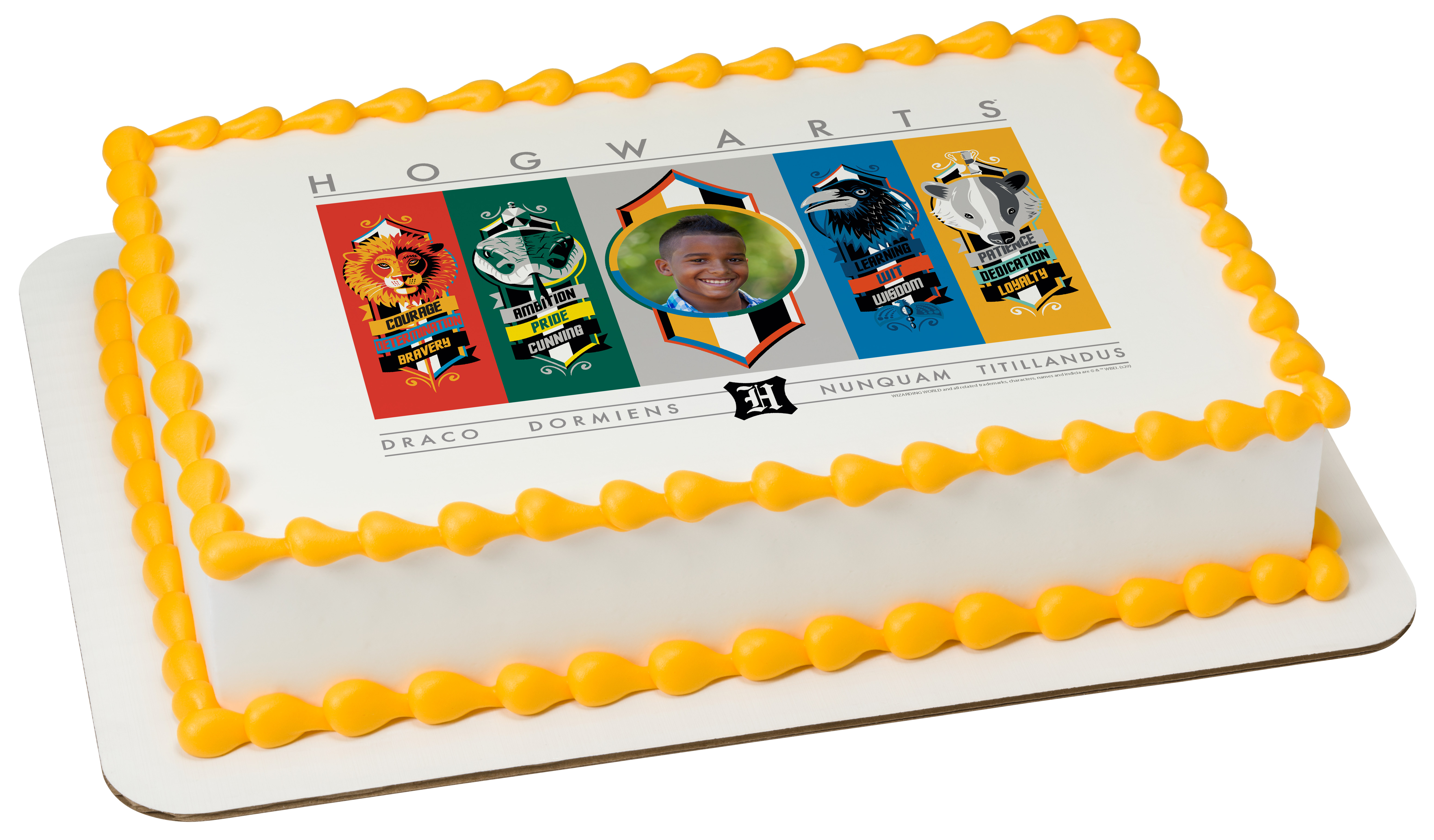 HARRY POTTER™ HOGWARTS™ | PhotoCake® Edible Image® Frame | DecoPac