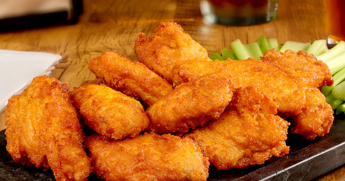 Spicy Breaded Small Wing Zings 2/7.5# Fully Cooked - Pilgrim's Foodservice