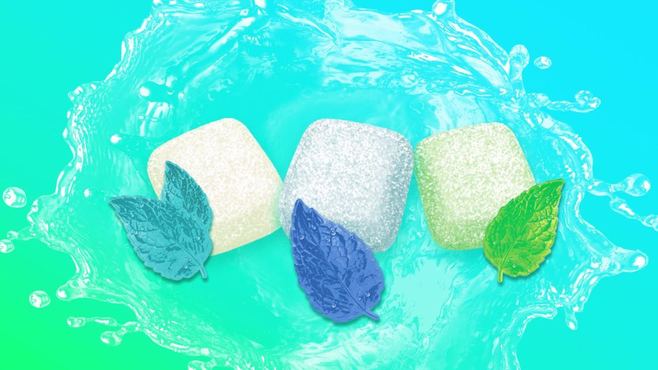 EXTRA Refreshers Chewing Mint Mix Gum, 40-Piece Bottle - Walmart.com