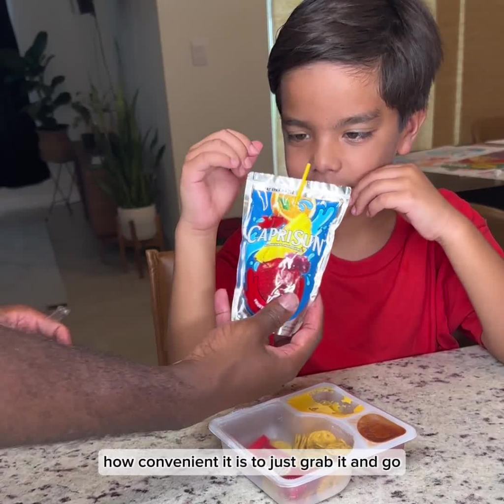 Lunchables Value Kit: Ham & Cheddar Cheese Cracker Stackers Kid Snack ...