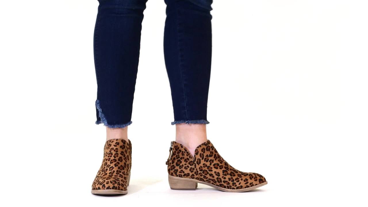 Journee Womens Livvy Back Heel Zip Stacked Heel Booties, Widths ...