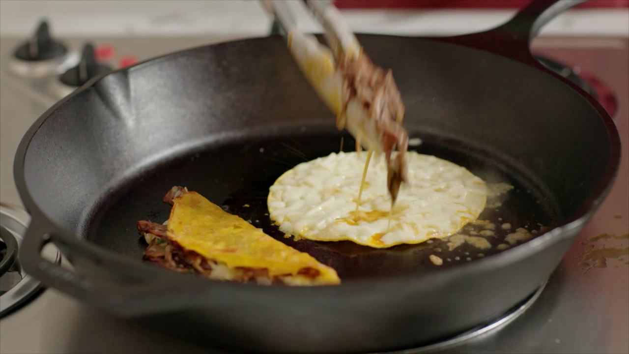 Campbell's Condensed Beef Broth Soup Stock, 10.5 oz Can - Walmart.com