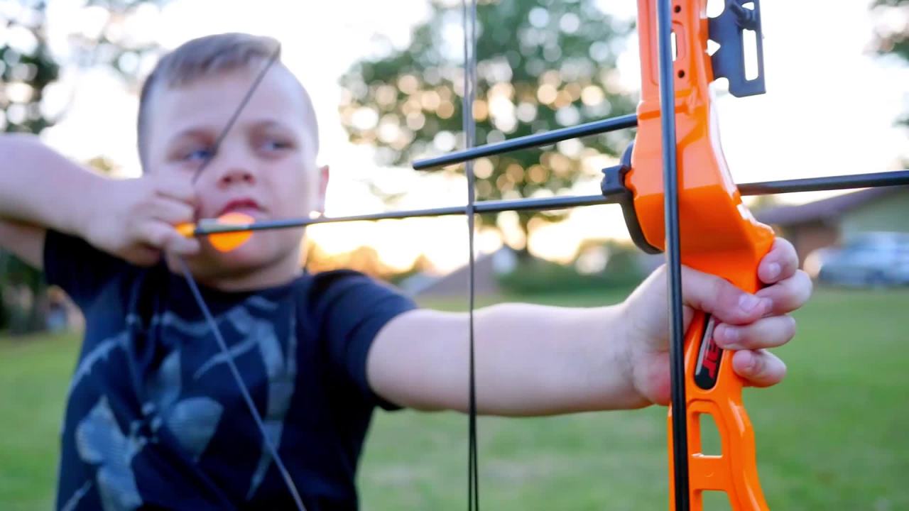 Bear Archery Brave Youth Bow Set for Ages 8+, Camo - Walmart.com