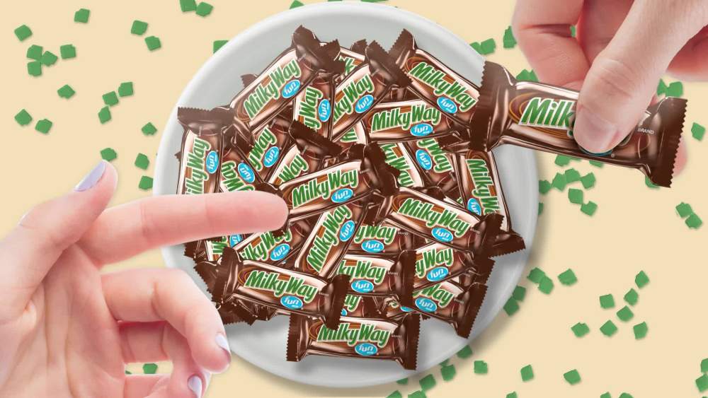 Milky Way Fun Size Milk Chocolate Candy Bars - 18.47 oz Bag - Walmart.com