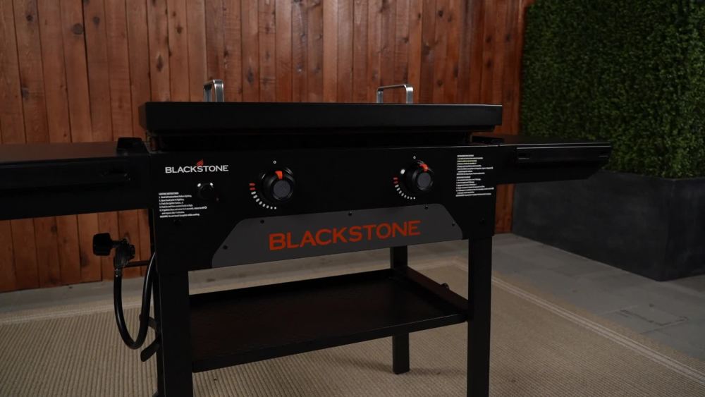 Blackstone BLK2207 Original 28 in. Omnivore Griddle Cooking Station ...