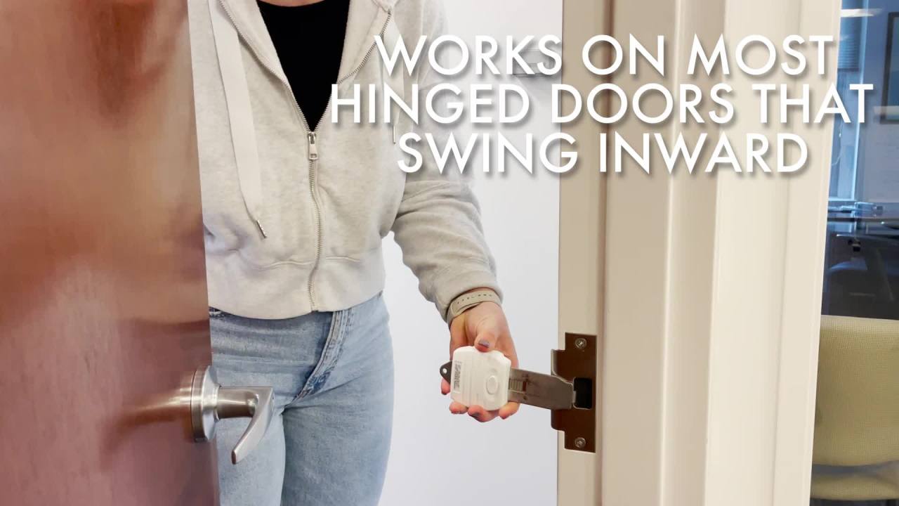 SABRE Portable Universal Door Lock, Travel Friendly, Security Key, 0.30 ...