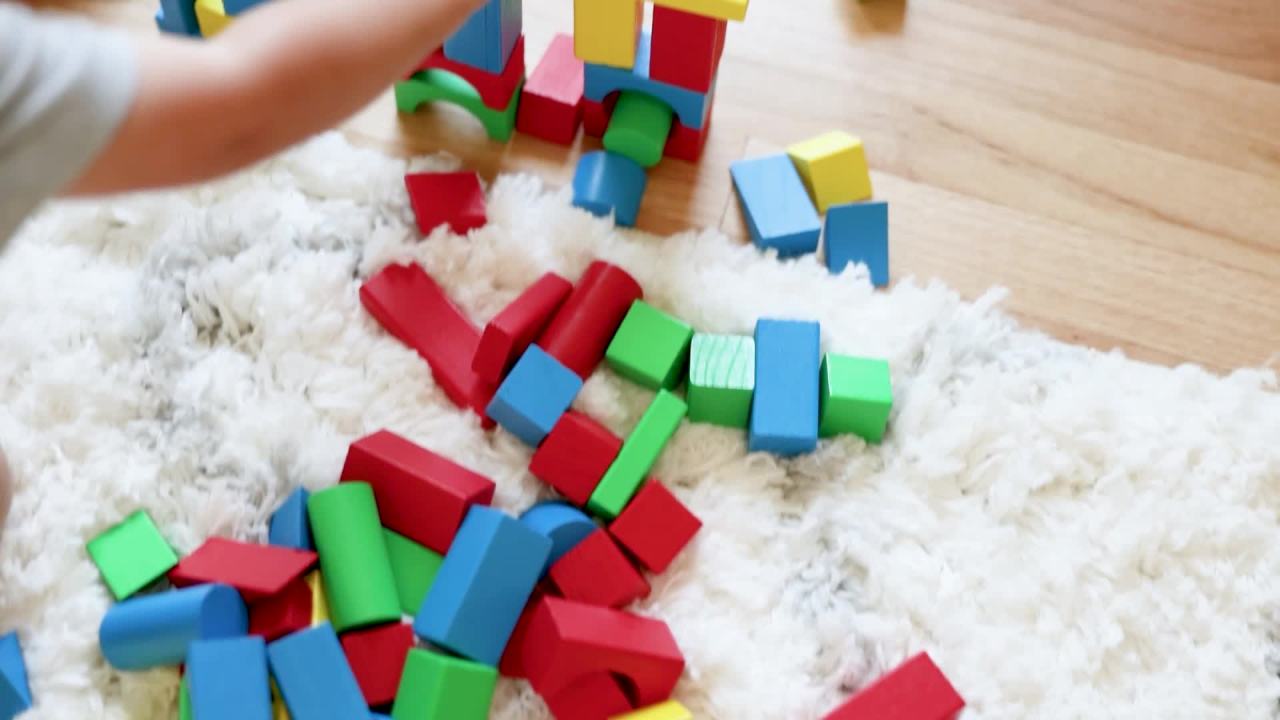 Melissa & Doug Wooden Building Blocks Set, 100 Solid Wood Blocks, 4 ...