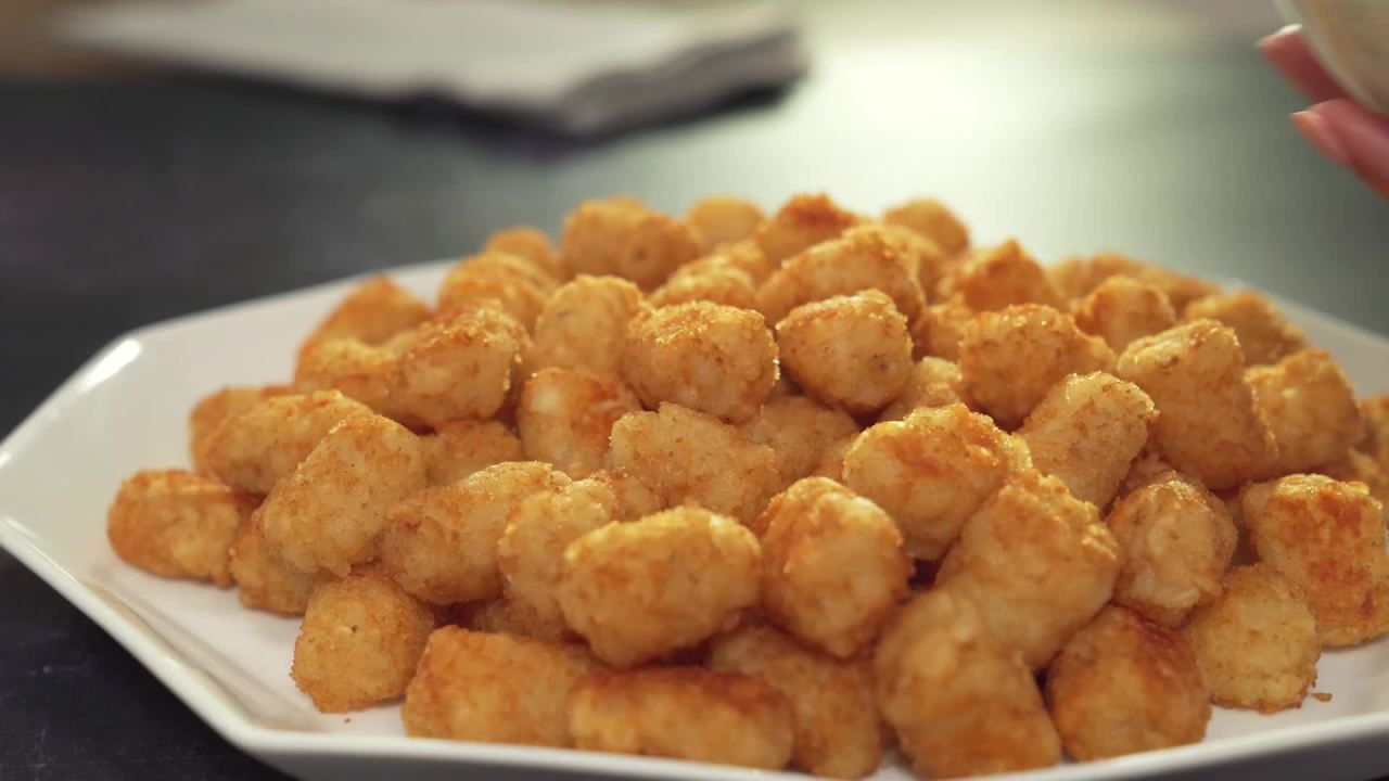 Ore-Ida Golden Crispy Potato Crowns, Seasoned Shredded Frozen Potatoes ...