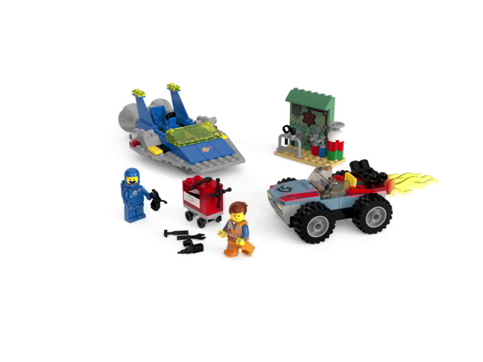LEGO Movie Emmet and Benny's ?Build and Fix' Buggy & Spaceship Workshop ...