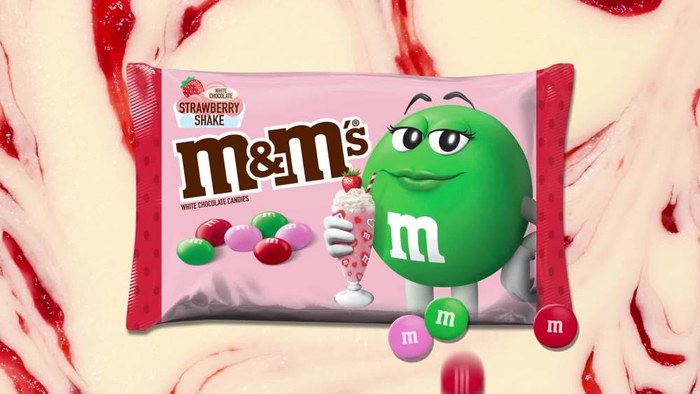 M&M's White Chocolate Strawberry Shake Valentines Candy - 7.44 oz Bag ...